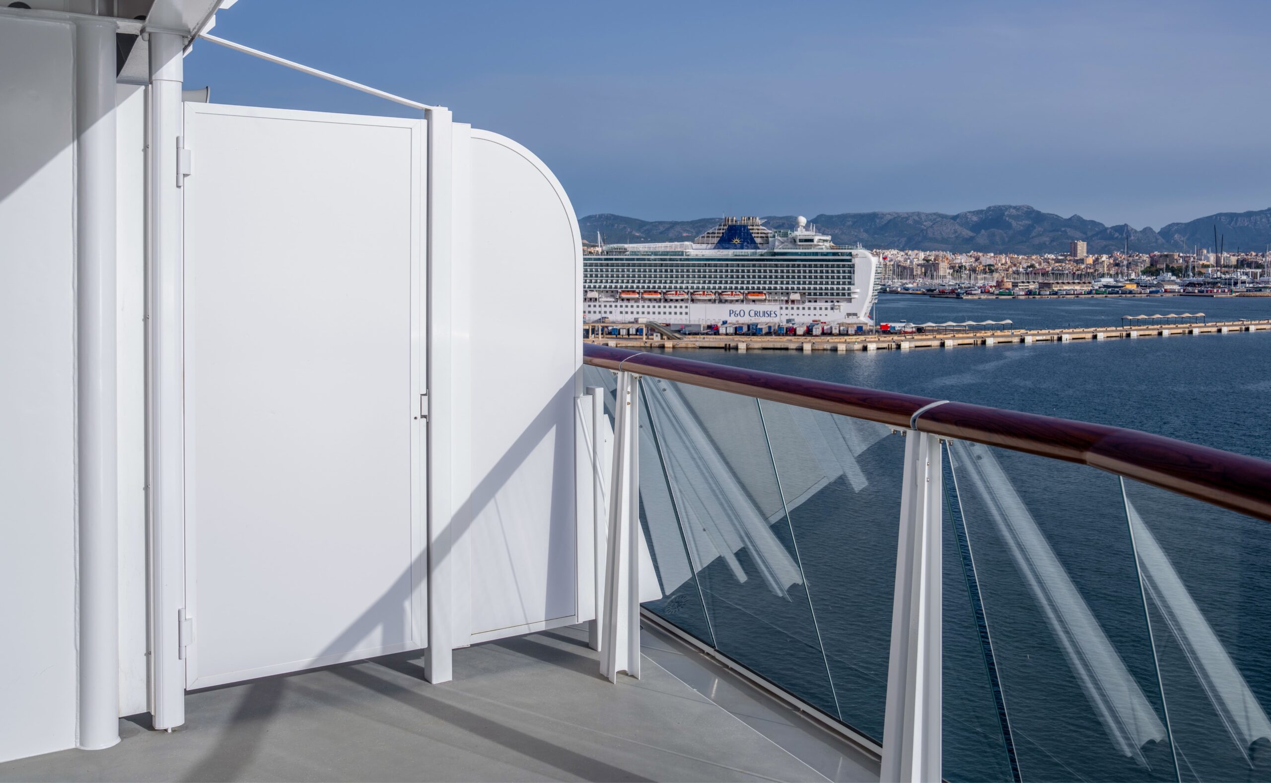 BALCONY PARTITIONS - Somec Navale